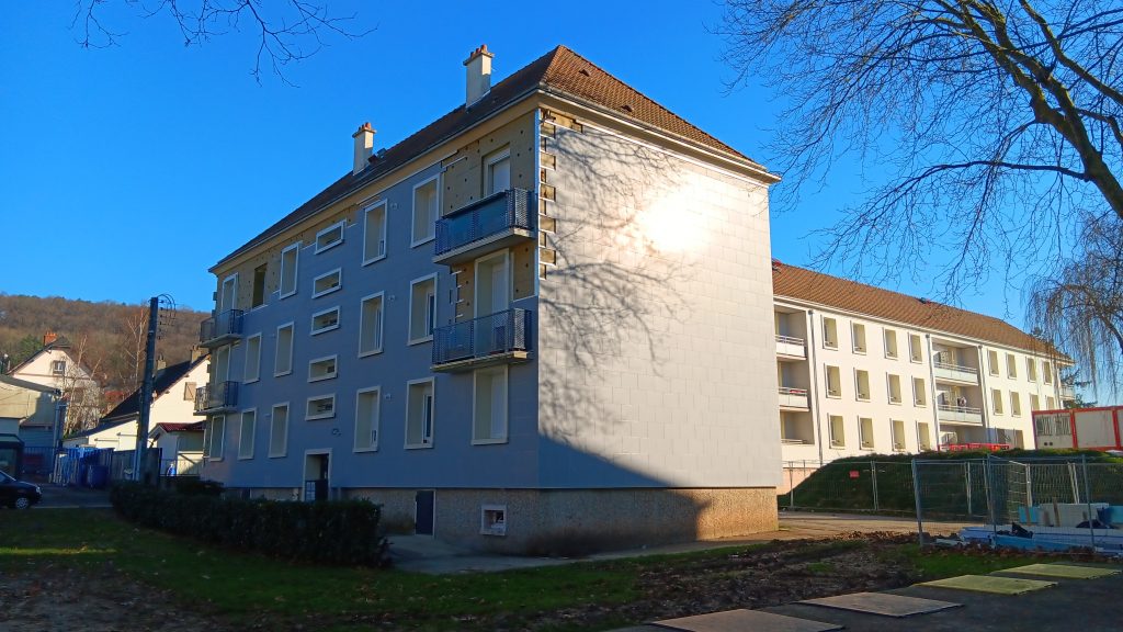 Réhabilitation énergétique dans la résidence Le Trait Mairie – habitat 76